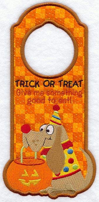 Trick or Treat Door Hanger (In-the-Hoop) – Embroidery Library