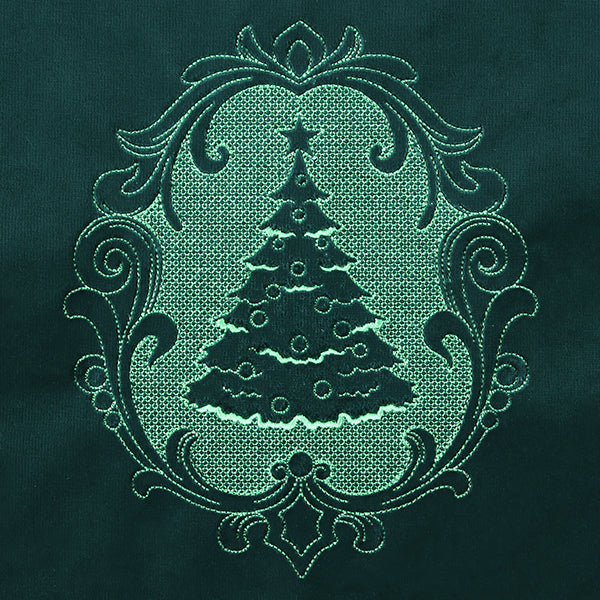 Jolly Christmas Tree Cameo – Embroidery Library